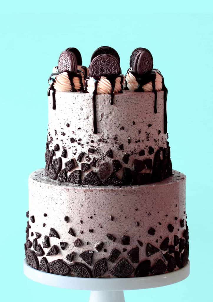 Double Stack Cookies And Cream Oreo Cake - The Scran Line
