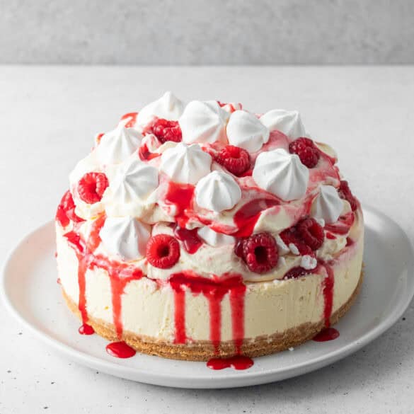 Eton Mess Cheesecake - The Scran Line