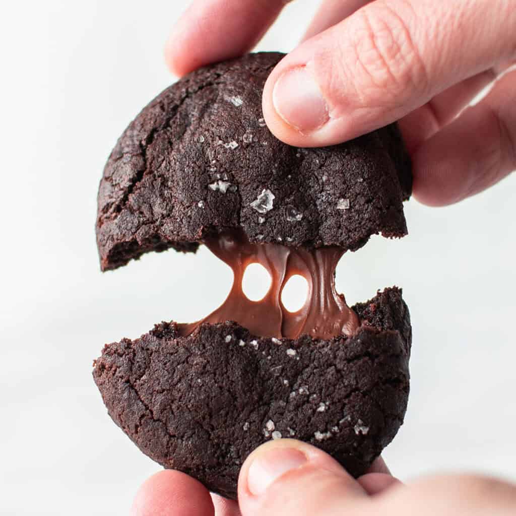 Nutella Stuffed Cookies - The Scran Line