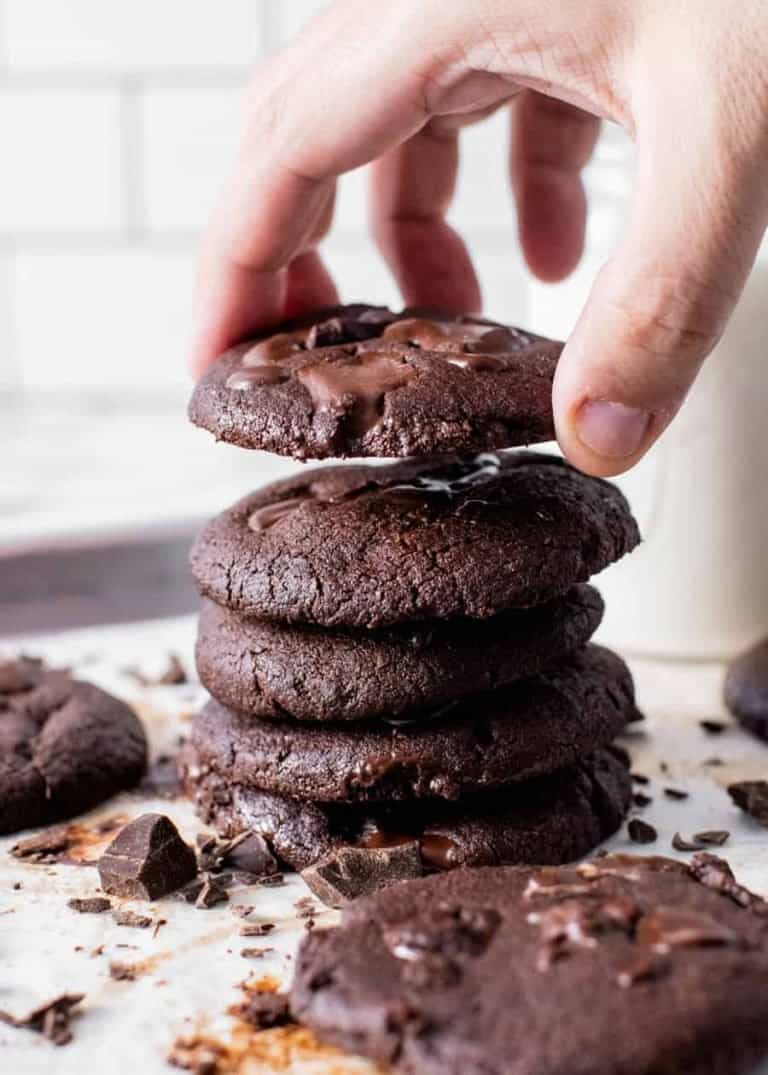 Double Chocolate Fudge Cookies - The Scran Line