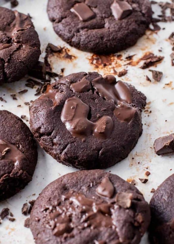Double Chocolate Fudge Cookies - The Scran Line