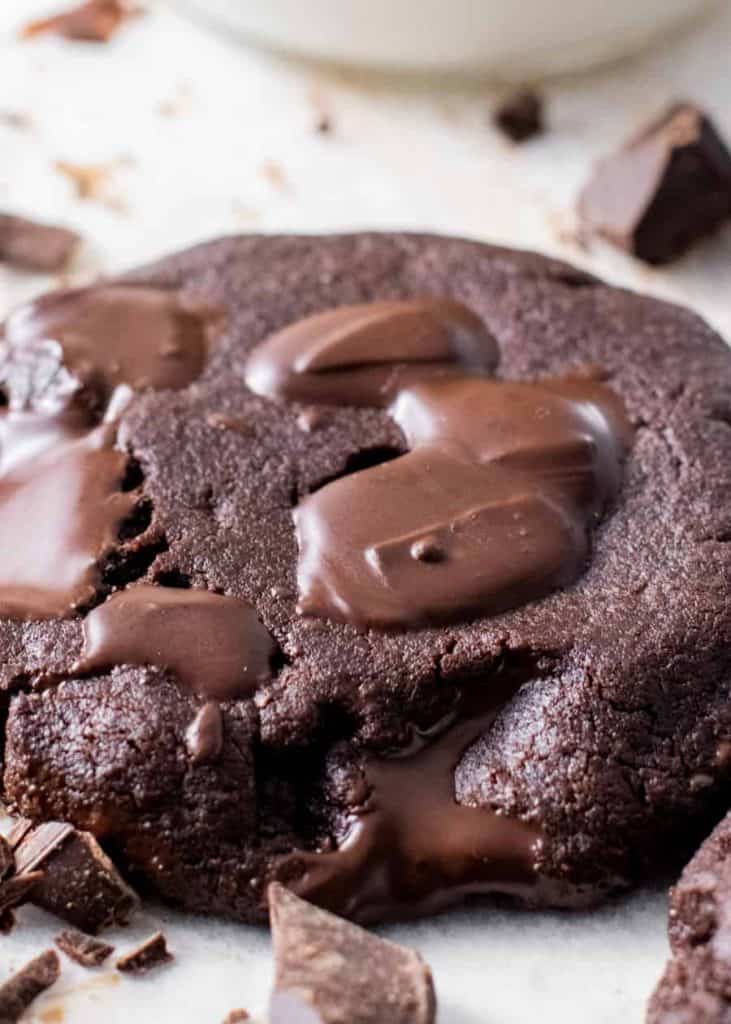 Double Chocolate Fudge Cookies - The Scran Line