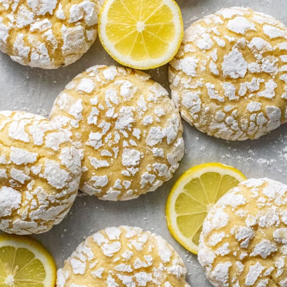 Soft and Easy Cinnamon Scrolls - The Scranline