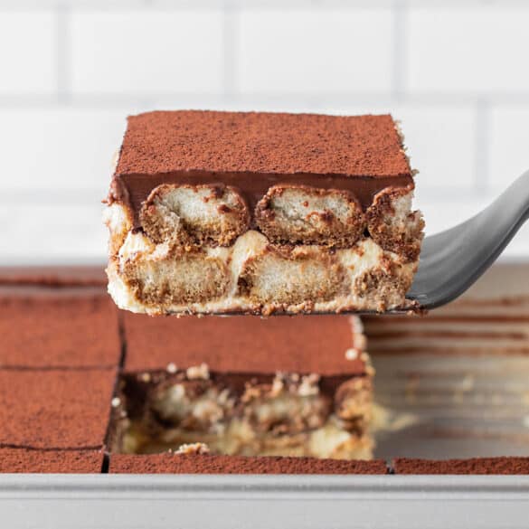 Easy Chocolate Tiramisu Recipe - The Scranline