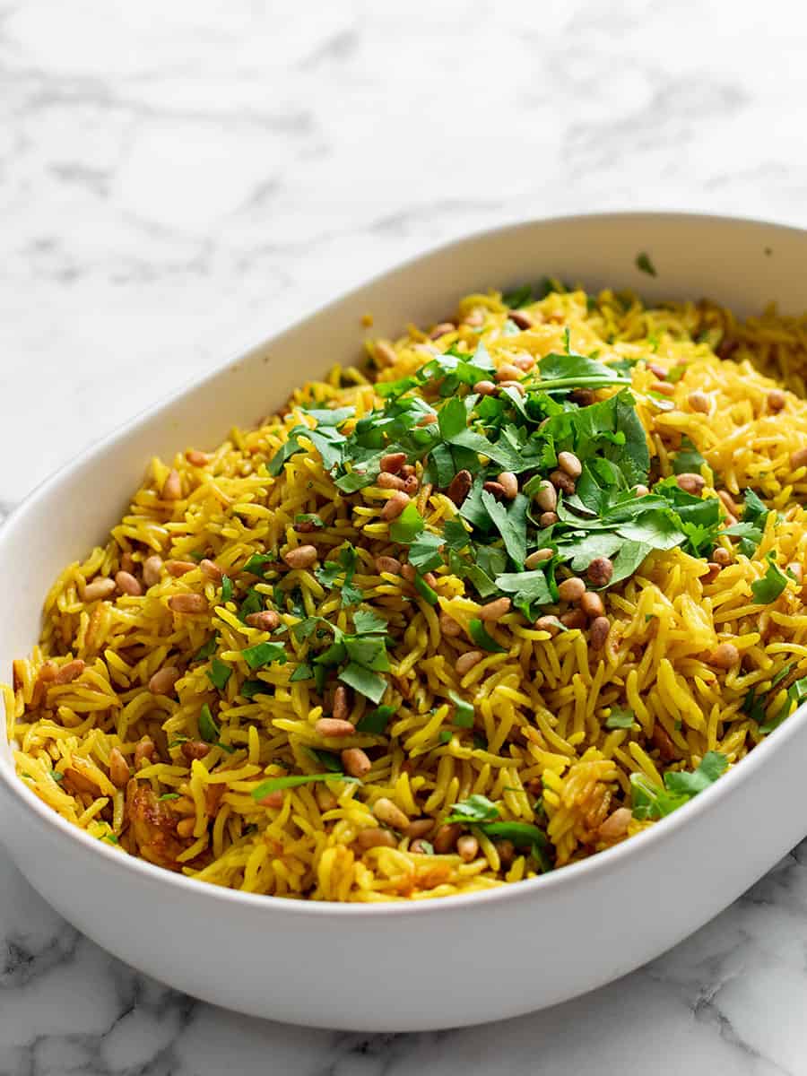 Easy Garlic Turmeric Rice - The Scranline