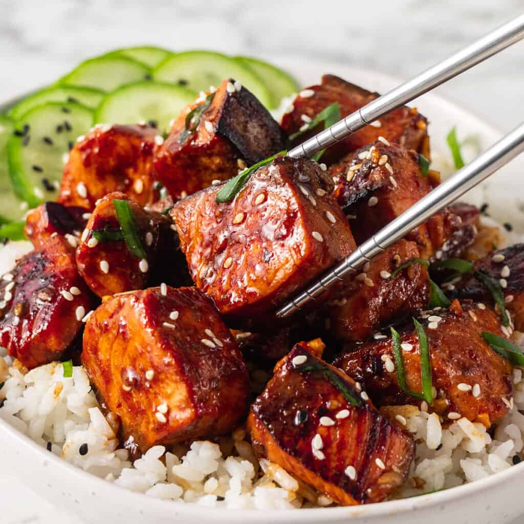 Crispy Salmon Rice Bowl - The Scranline