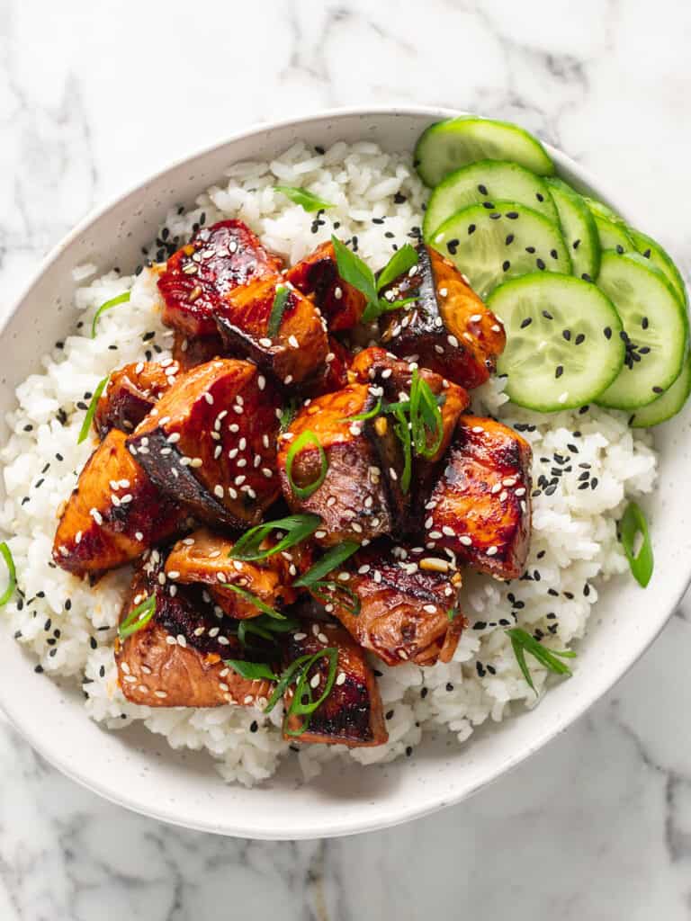Crispy Salmon Rice Bowl - The Scranline