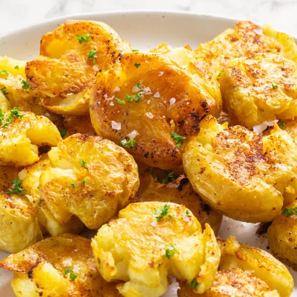 Crispy Smashed Baked Potatoes - The Scranline