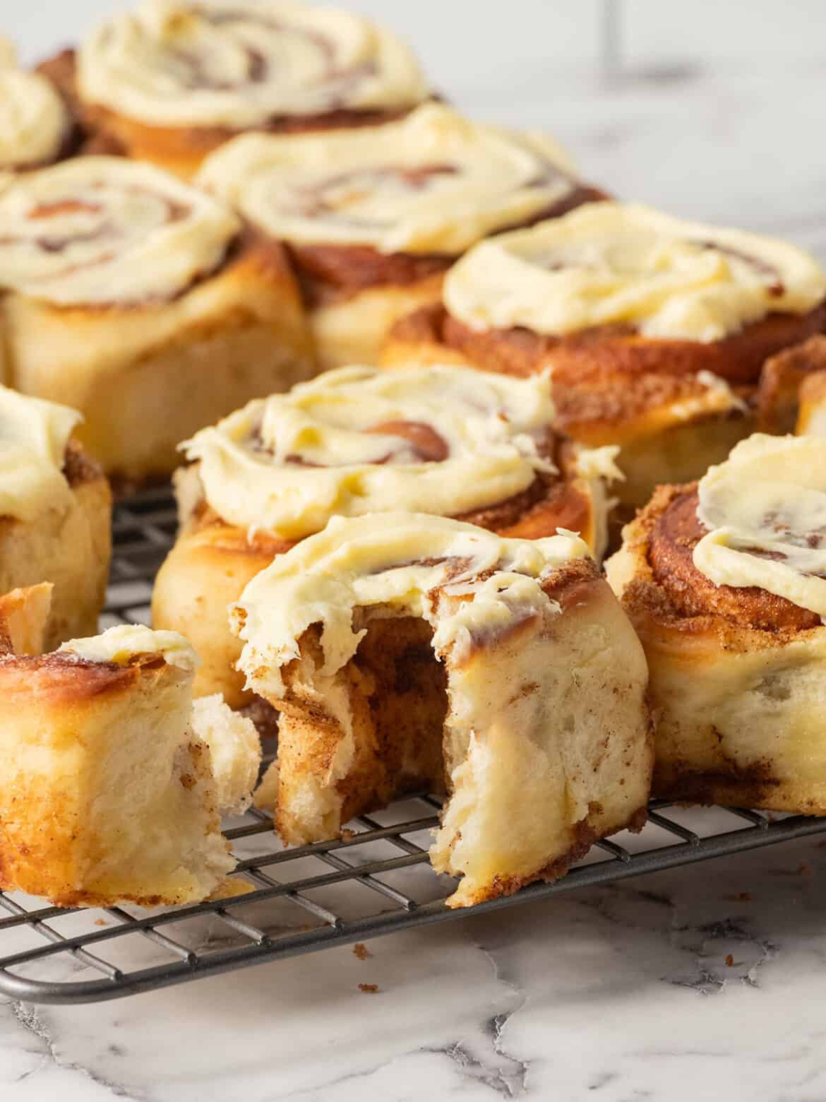 Soft and Easy Cinnamon Scrolls - The Scranline