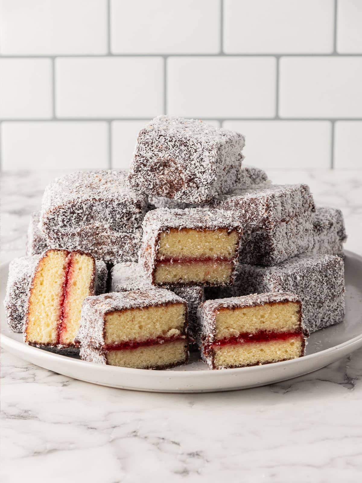 Fluffy Raspberry Filled Lamingtons Recipe - The Scranline