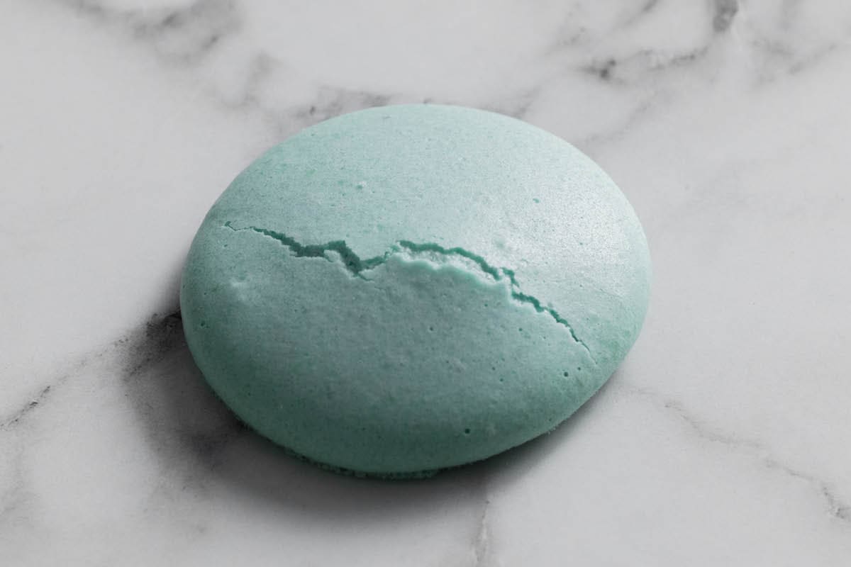 A Guide To Macaron making + Troubleshooting Tips - The Scranline