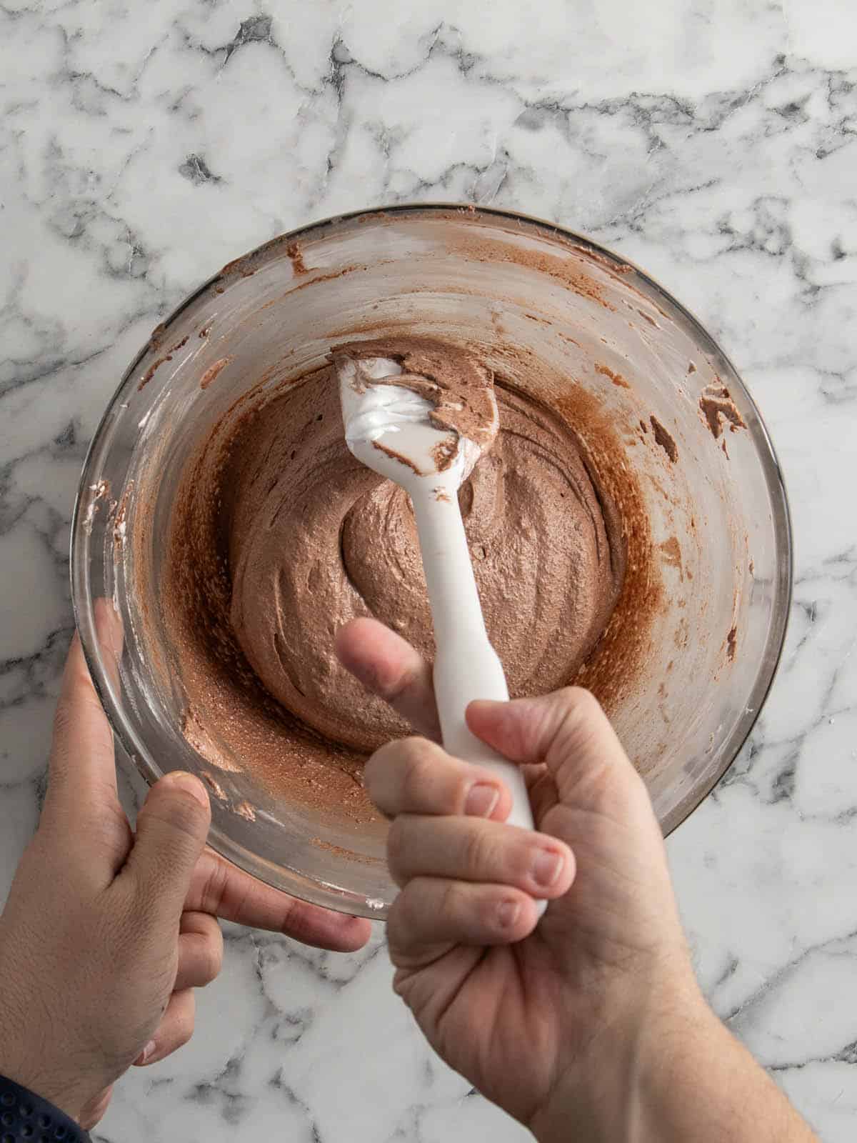 A Guide To Macaron making + Troubleshooting Tips - The Scranline