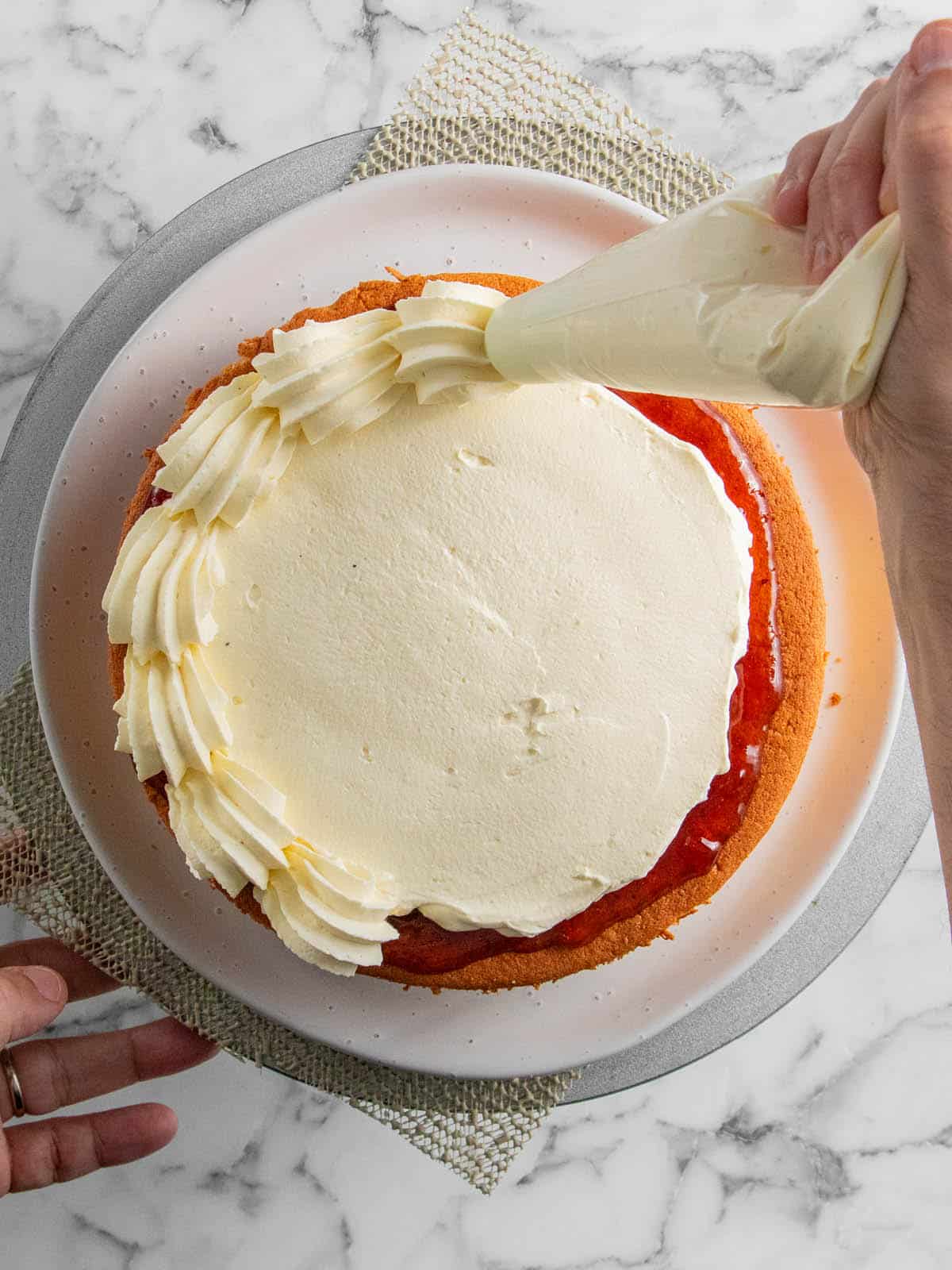 Vanilla Sponge Cake, Step-By-Step - The Scranline
