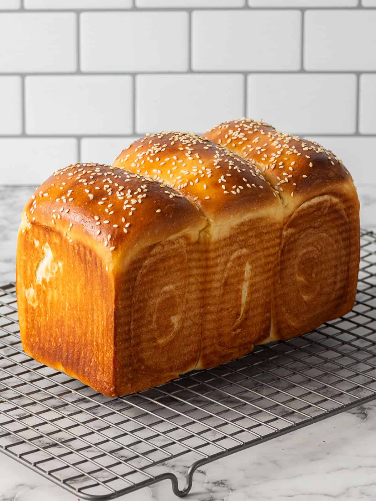 Soft Japanese Milk Bread Recipe (Hokkaido) - The Scranline