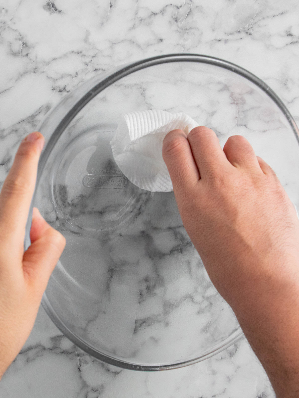 Classic Pavlova Recipe: A Beginners Guide - The Scranline