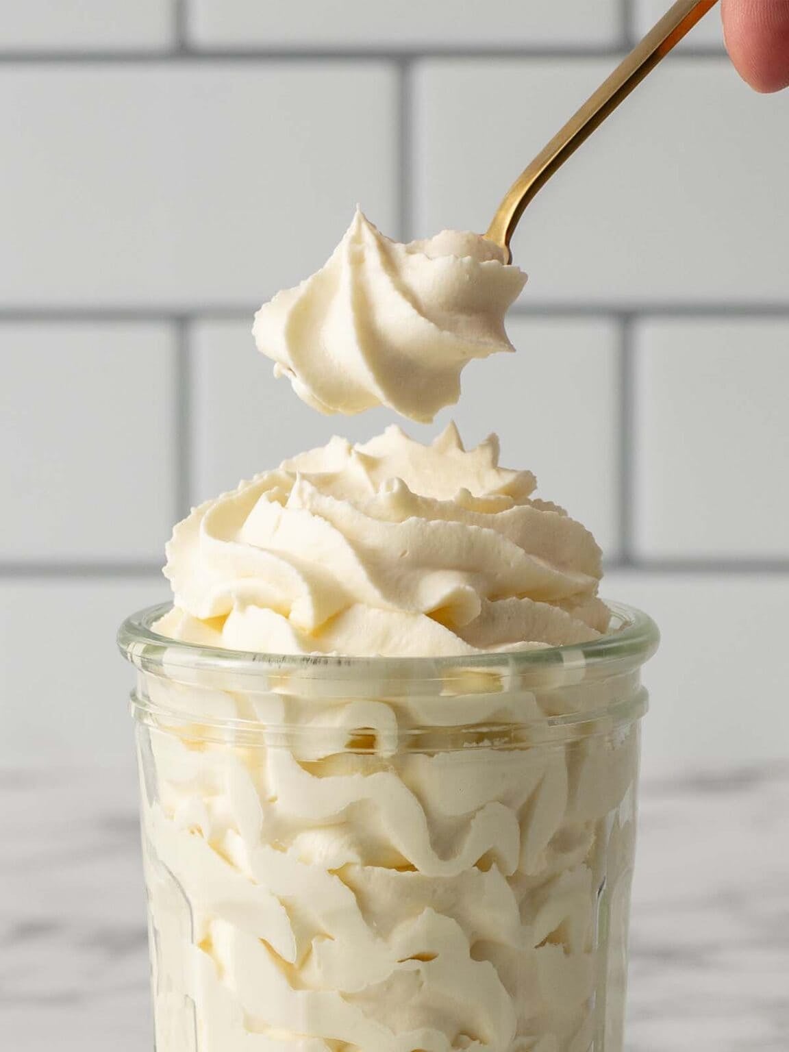 Easy Whipped Cream Recipe (Chantilly Cream) - The Scranline